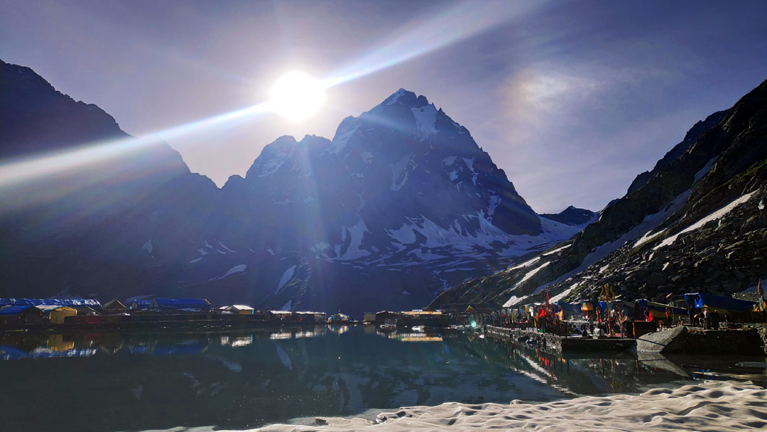 Explore the Beauty of Manimahesh Parikrama Trek